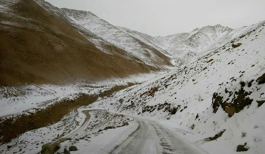 Leh To Pangong Road Trip: Between Pass And Water | LIFE On The PLANET ...